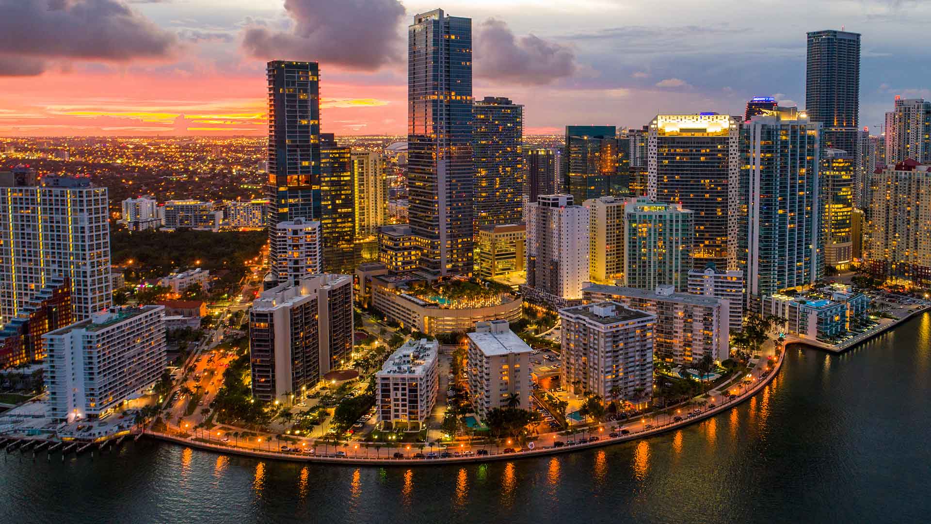 Cases&Lacambra opens offices in Miami - CASES & LACAMBRA